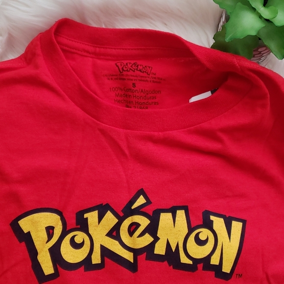 Pokemon | Shirts | Pokmon Classic Pikachu Jigglypuff Red Crew Shirt ...
